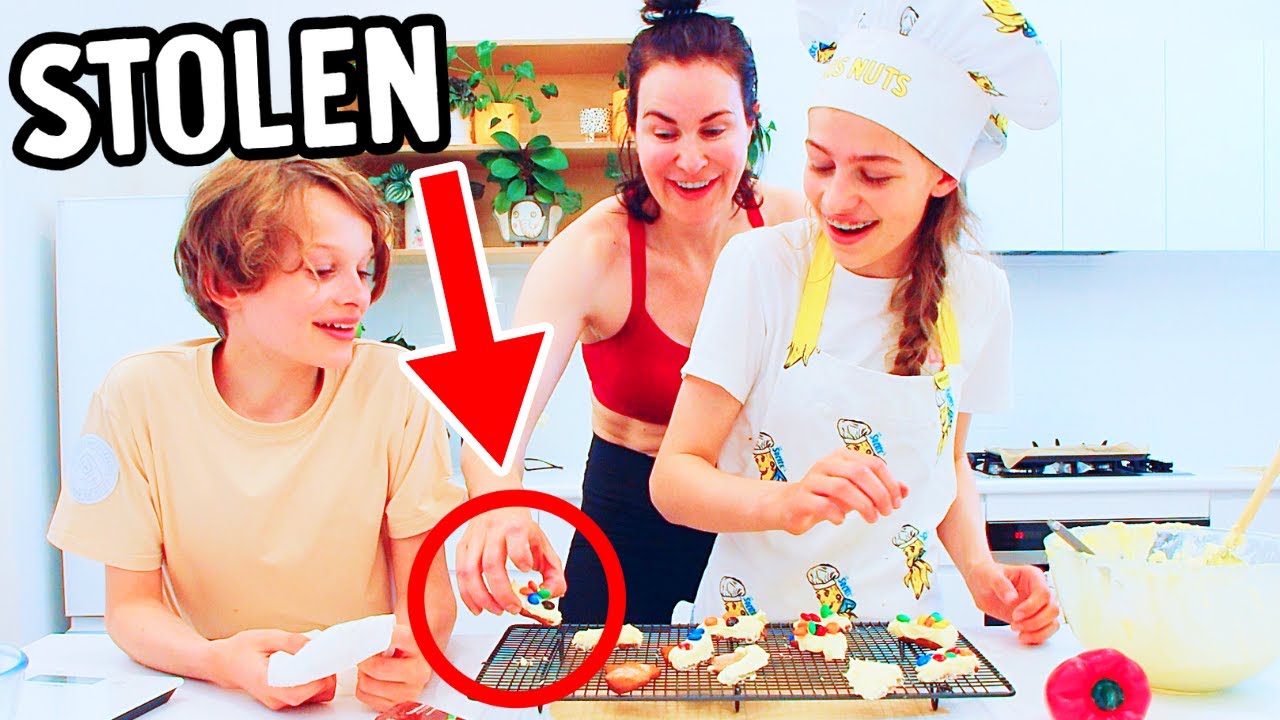MAMA STOLE OUR CHRISTMAS DESSERTS w/Norris Nuts Cooking - YouTube