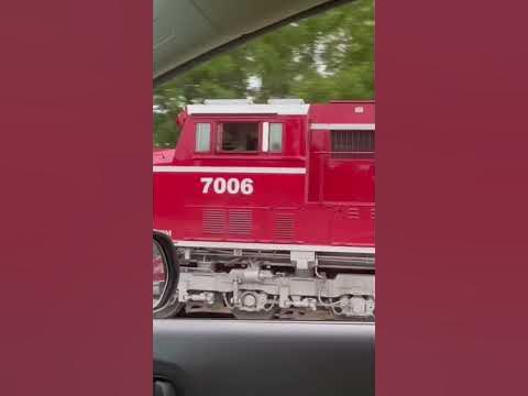 Racing INRD 7006 #train #racing #locomotive #indianapolis - YouTube
