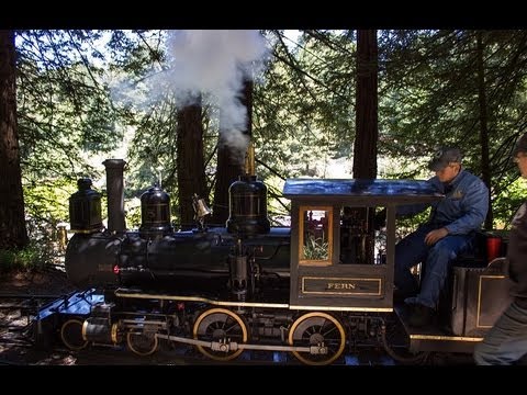 Ride On Miniature Steam Train At The Redwood Valley Railroad - YouTube
