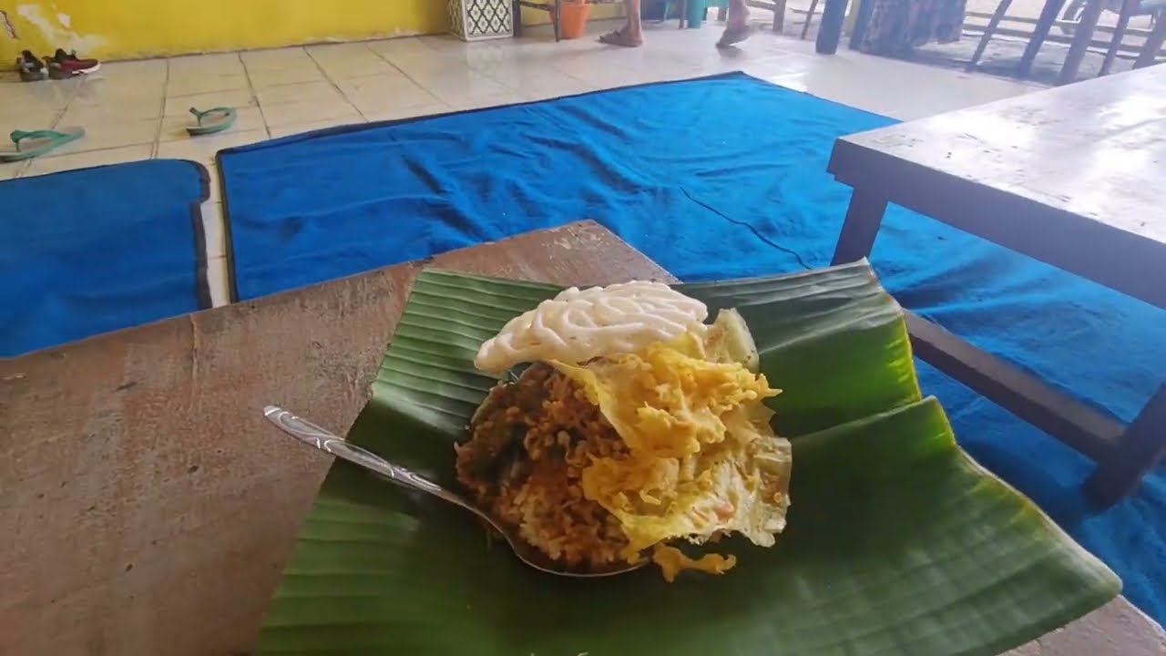 Nasi Pecel Khas Nganjuk - YouTube
