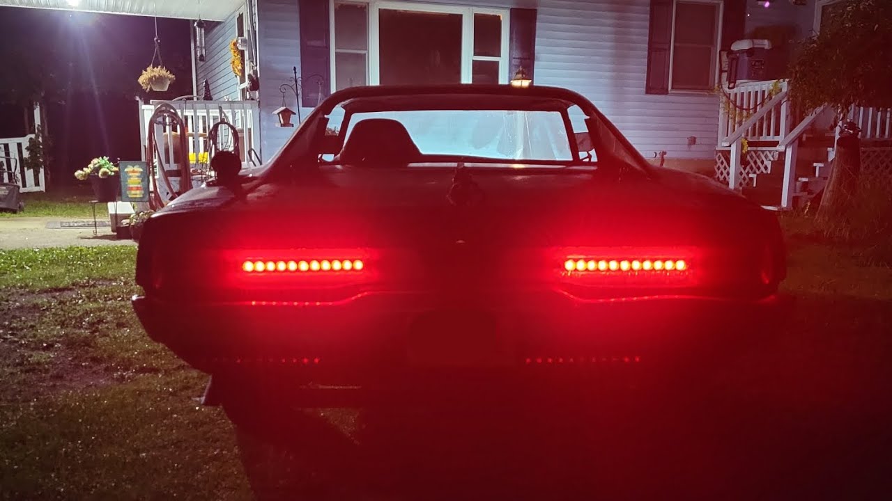 Dodge Victoria: Highwayman. - YouTube