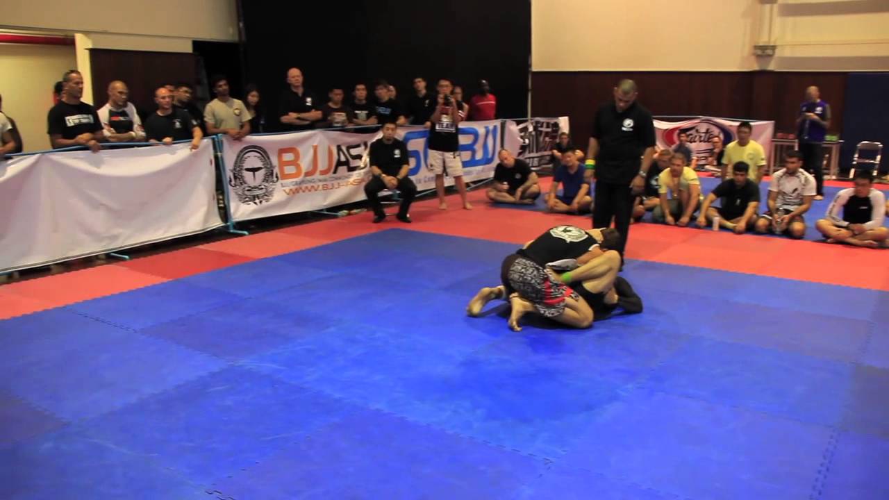 Stuart Cooper Bangkok BJJ Open No Gi Elite Final - YouTube