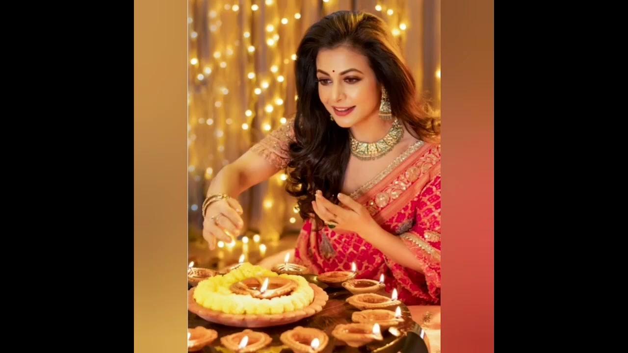 saree look( Koel Mallick )। #short। SWAPNO CHOWA - YouTube