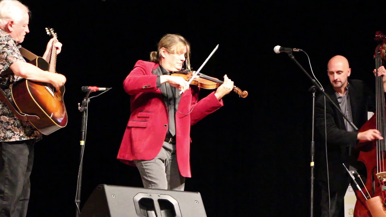 Alex Depue show at Weiser Festival between the contests 2018 - YouTube