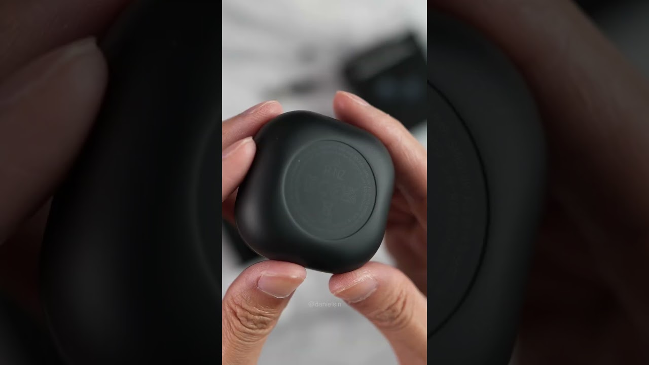Unboxing the Samsung Galaxy Buds 2 Pro in Graphite! - YouTube