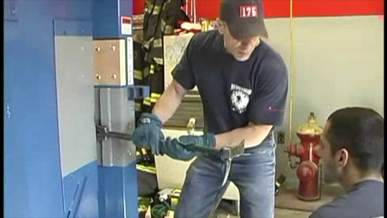 Conventional Forcible Entry 2 FF - YouTube
