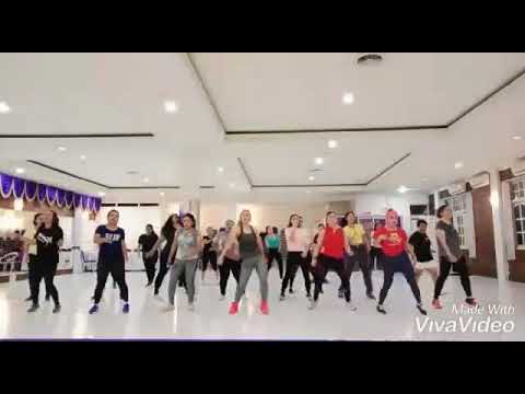 Goyang Patola - Dance Mix Indonesia | Mahkota Fitness Centre • Clara D'Mers