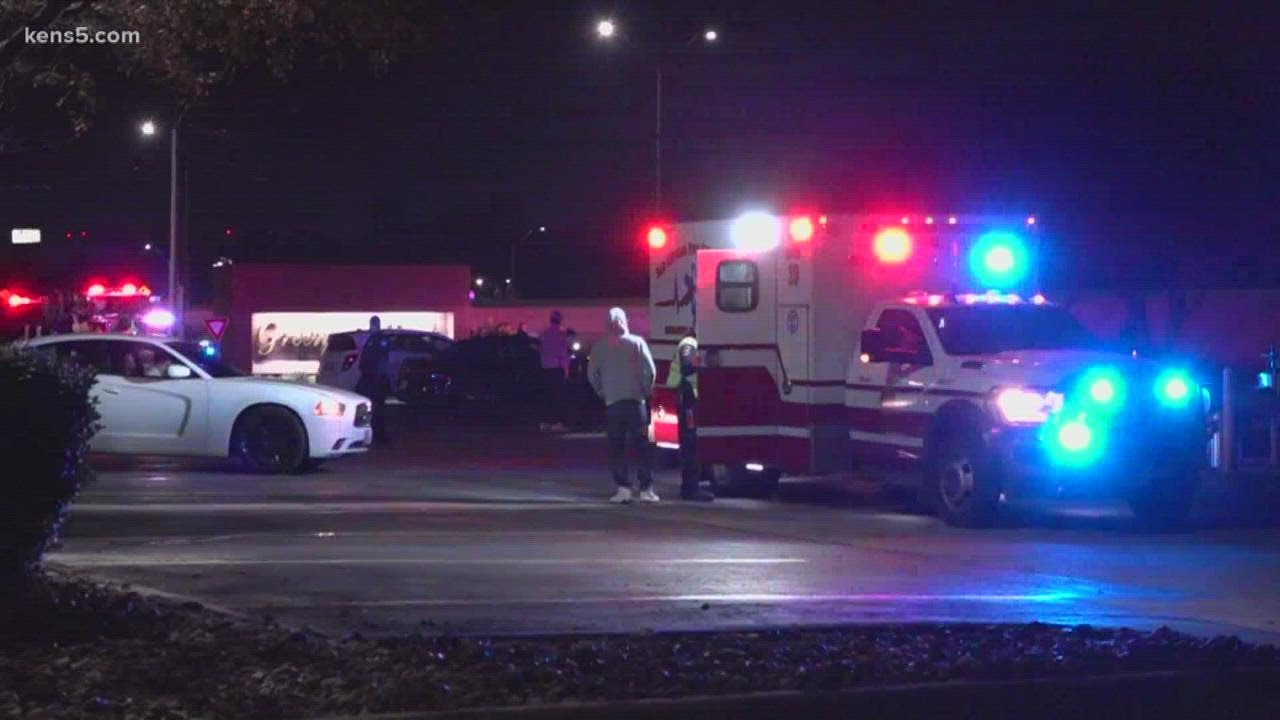 Woman hurt in crash near Loop 410 and Perrin Beitel Road - YouTube