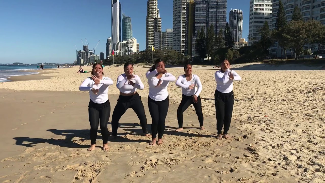 POLYSISTERS🌴 Don’t Mind Challenge. - YouTube