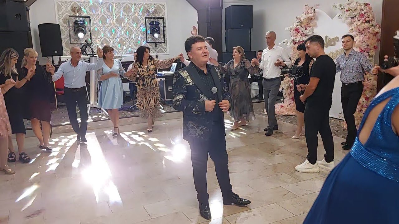 NICU ALBU SI SERGIU TUDOR - SE DUC ANII - LIVE PENTRU DANIEL SI ANDREEA ...