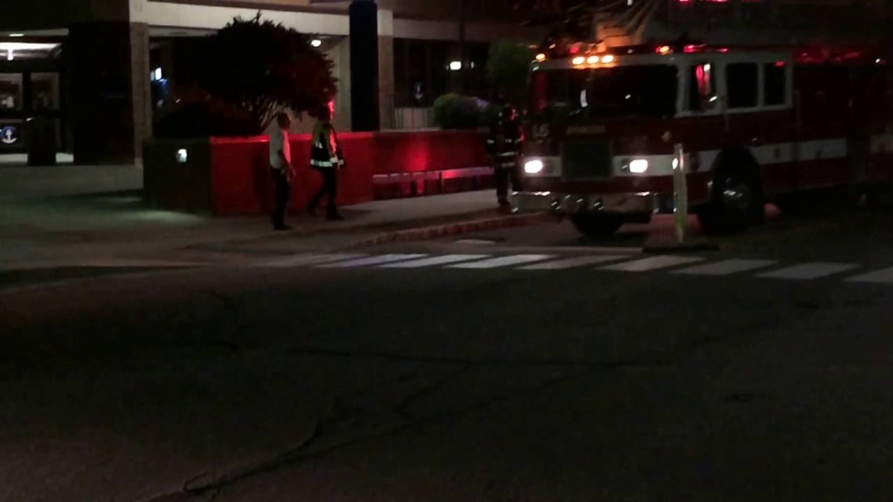 bank on fire in down town Bangor - YouTube