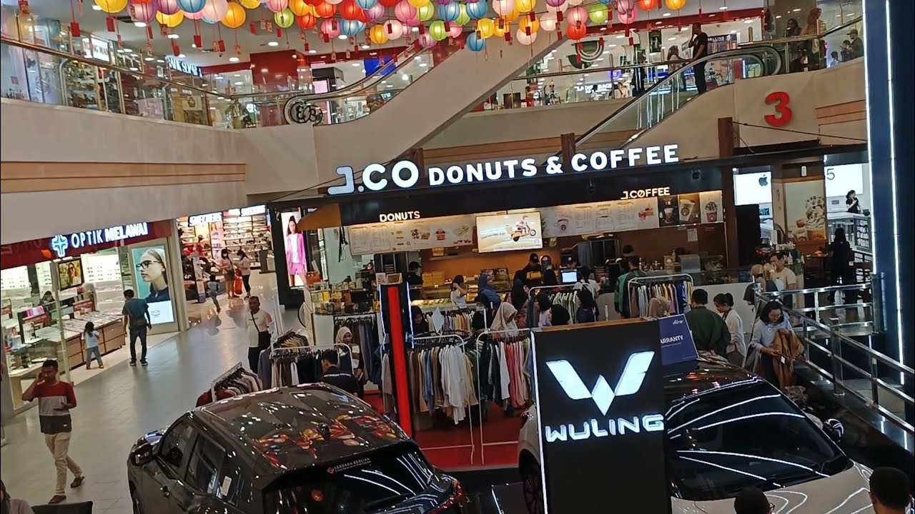 Medan Trip 2024 | Thamrin Plaza | Street View | Local Delicacies. - YouTube