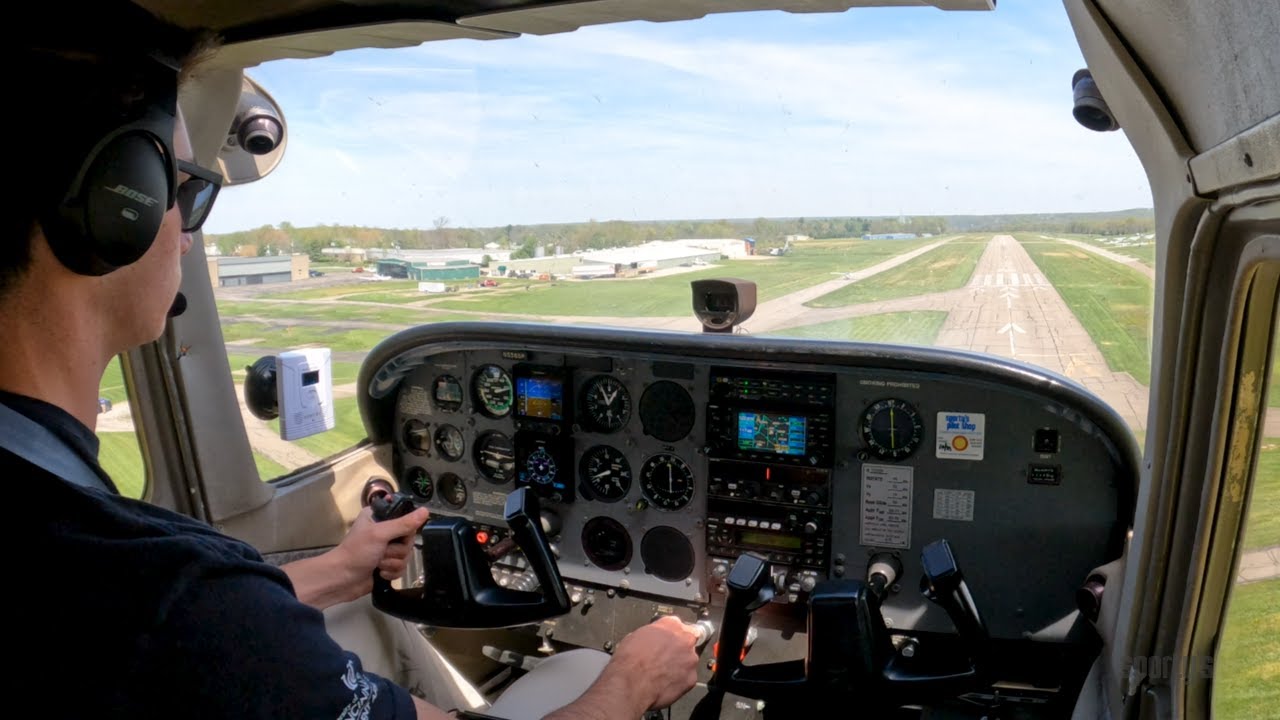 Lucas Thompson's First Airplane Solo at Sporty's Academy - YouTube