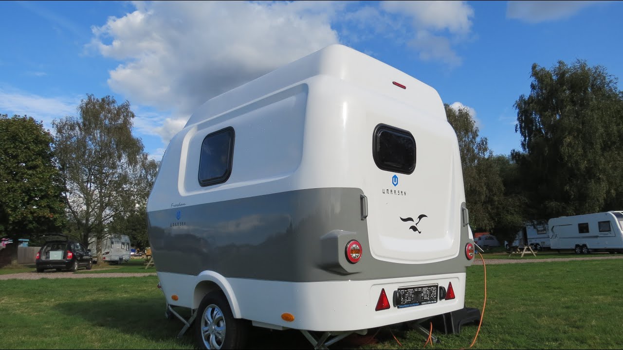 Capsule Mini Caravan - YouTube