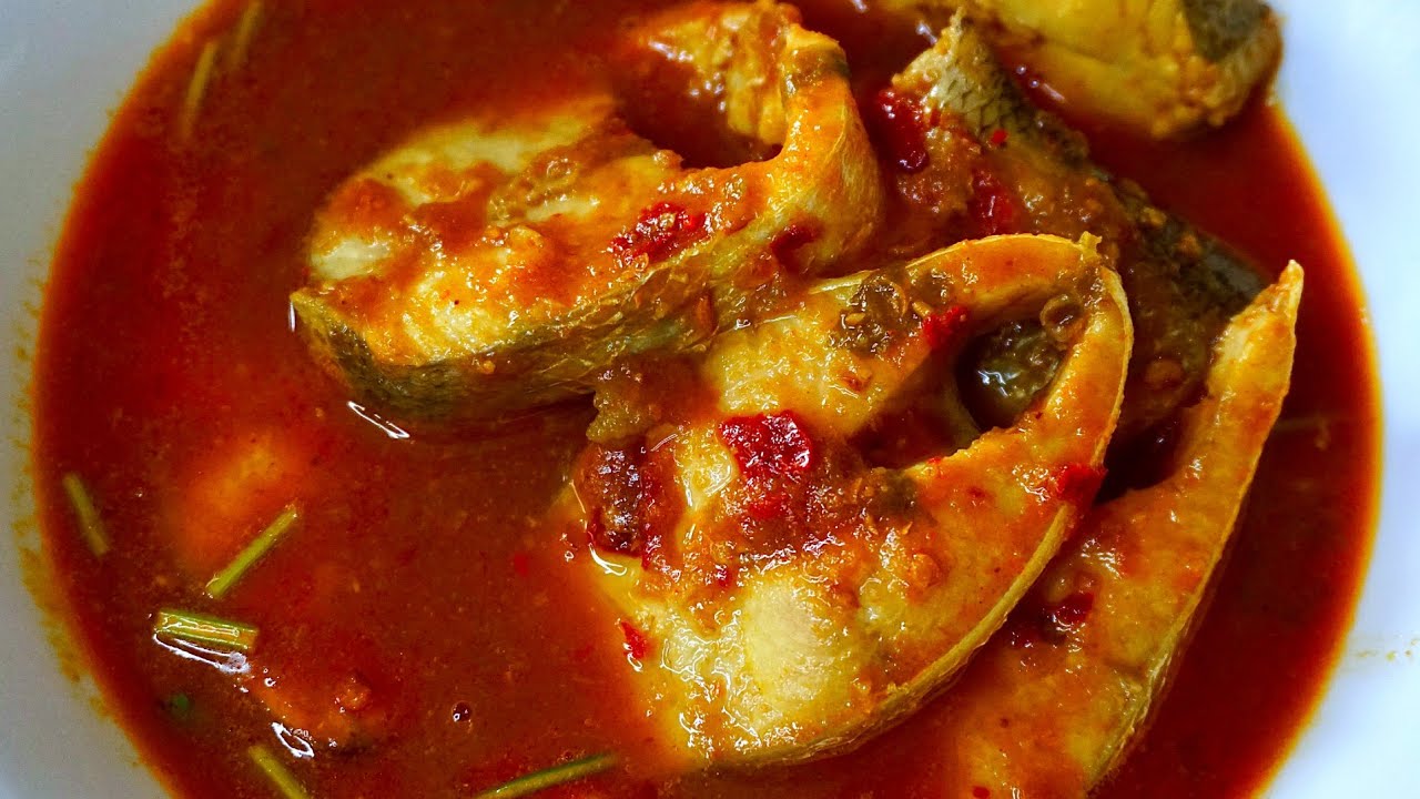 BEST EVER ANDHRA FISH CURRY WITH FRESH FISH MASALA PODI | CHEPALA ...