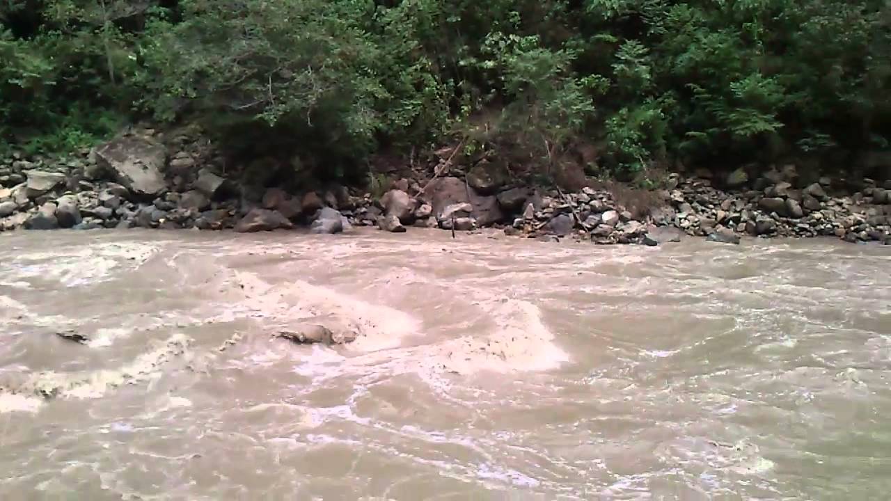 Río Cauca muy crecido - YouTube