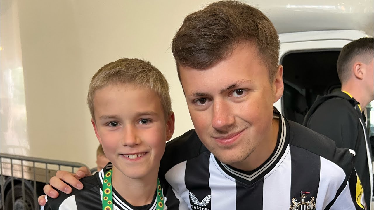 I MET ADAM PEARSON!! At Newcastle United v Villarreal - YouTube