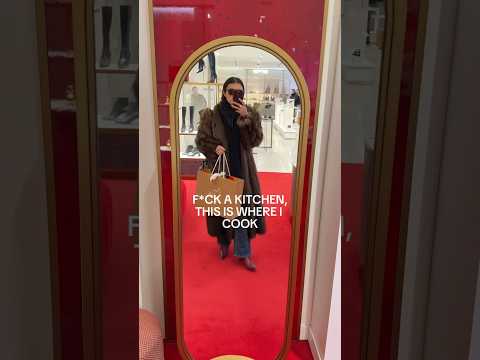 Y’all know I had to celebrate 29 with some shoe shopping! #designershopping #christianlouboutin