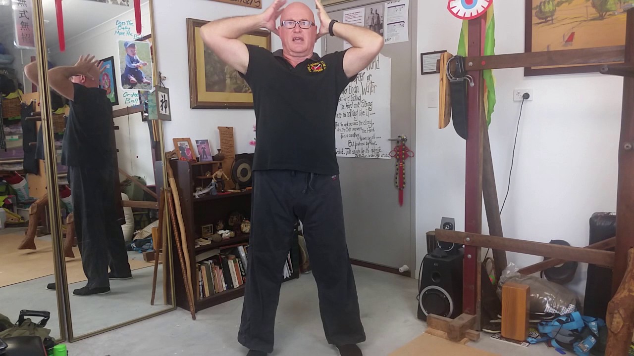 Wing Chun Tai Gong concepts -connecting the whole spine. - YouTube