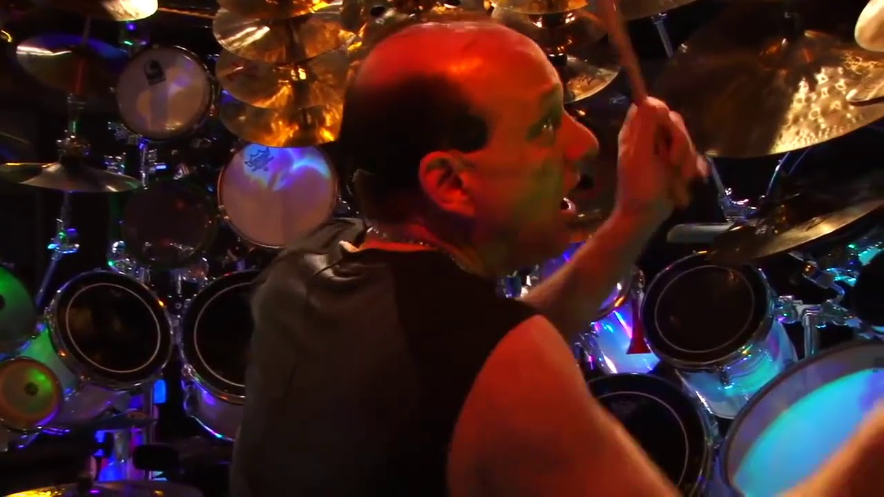 Batteria record (813 pezzi) di Mark Temperato - YouTube