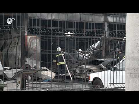Пожар изпепели автоморга в Хасково
