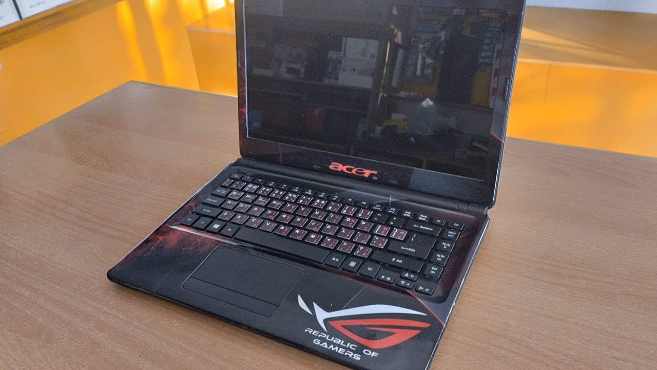 Laptop ACER e1-422 amd e1 dual core ssd 128gb ram 4gb - YouTube