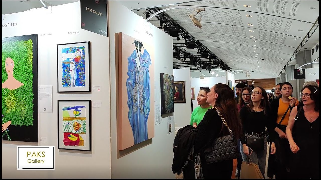 Paris 2022 art fair of the PAKS Gallery booth - Carrousel du Louvre ...