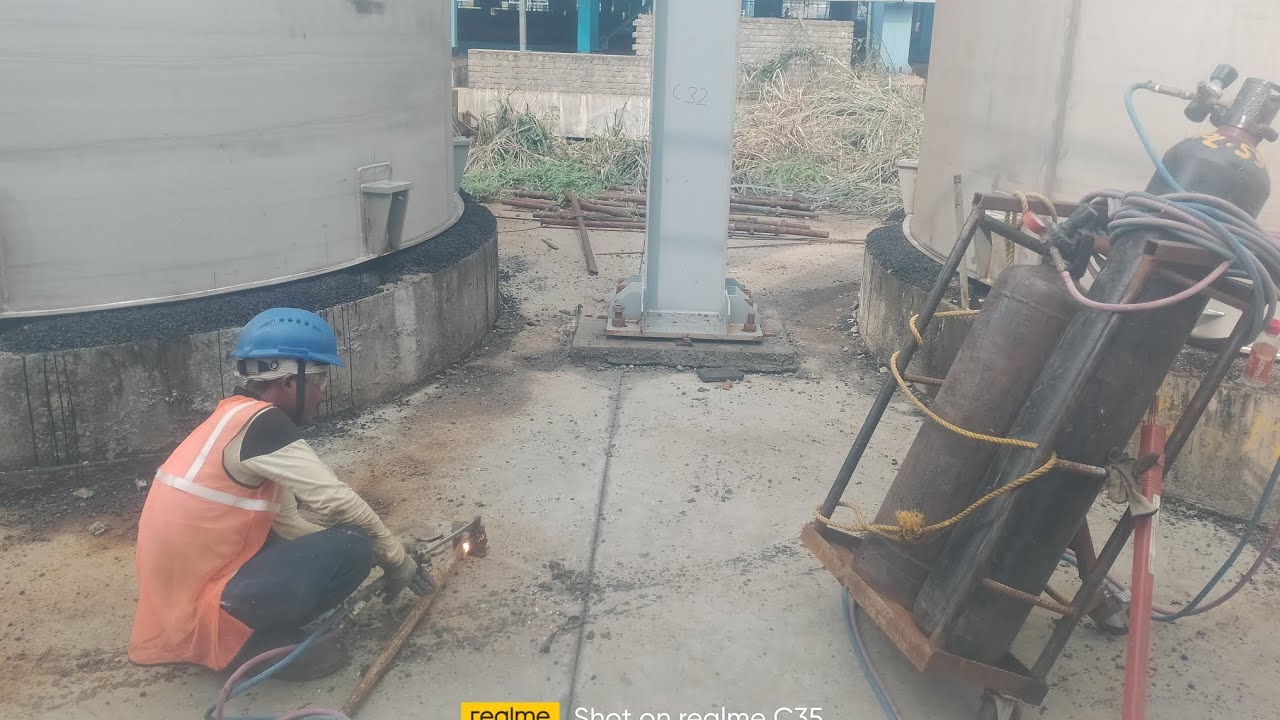 #aesthetic #welding #housekeeping Random Engineering works with GRASIM ...