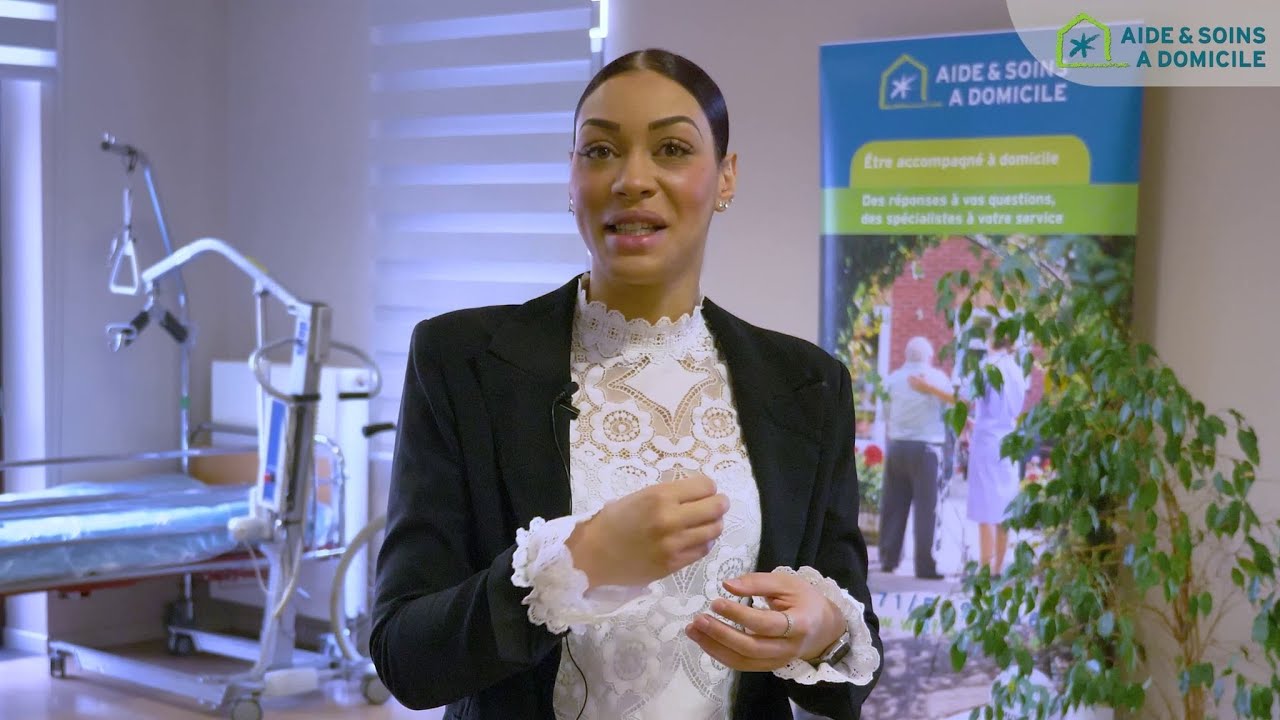 Les stages en soins infirmiers à l'ASD - YouTube