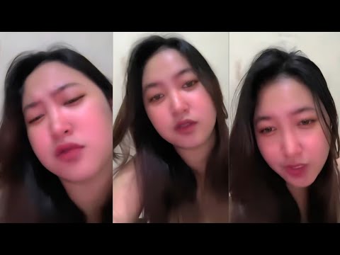 Live desah neng Siska cantik nan sekssihh bikin berdiri ajahh😋🥰😍