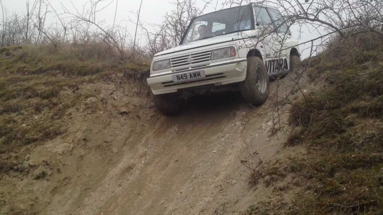 sundon pits suzuki vitara - YouTube