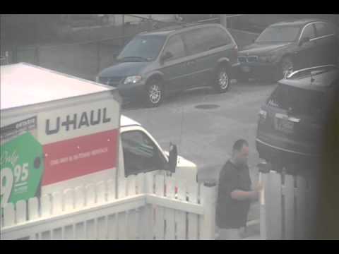 neighbors fighting - YouTube