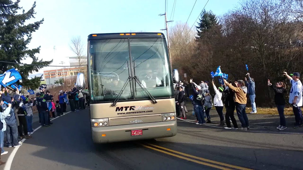 Seahawks Superbowl Send off at the VMAC - YouTube
