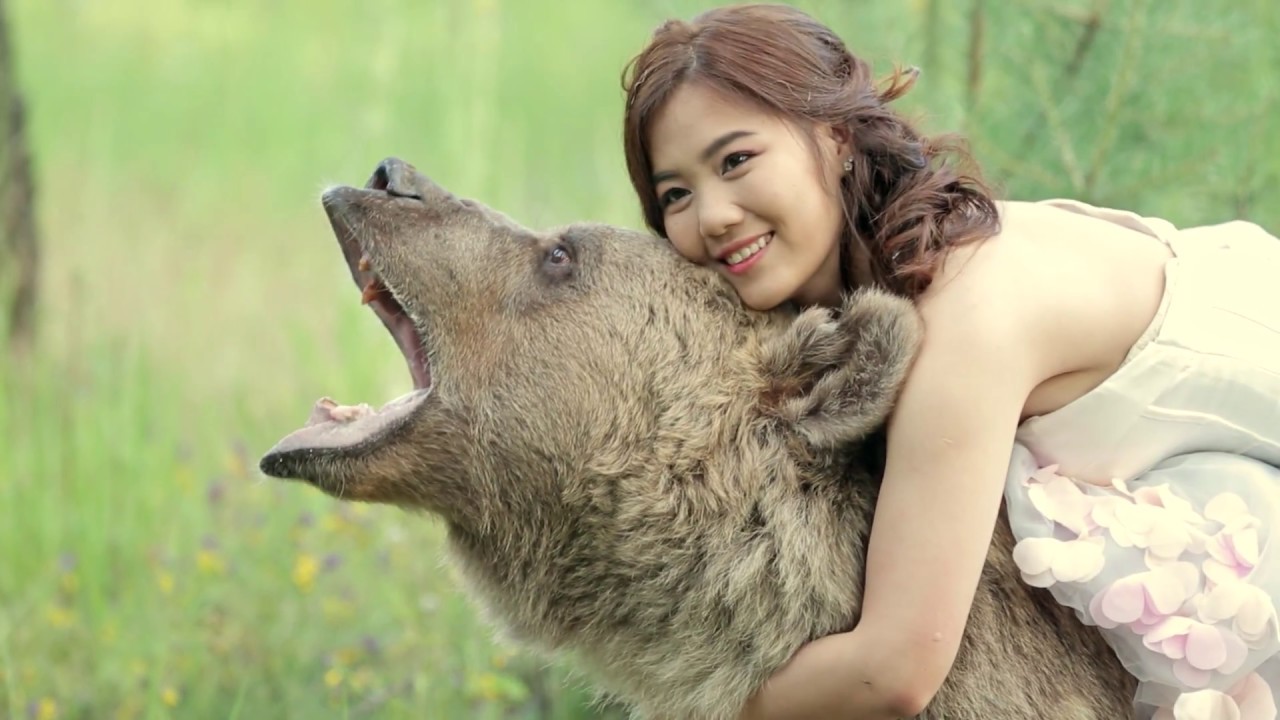 Stepan the bear - YouTube