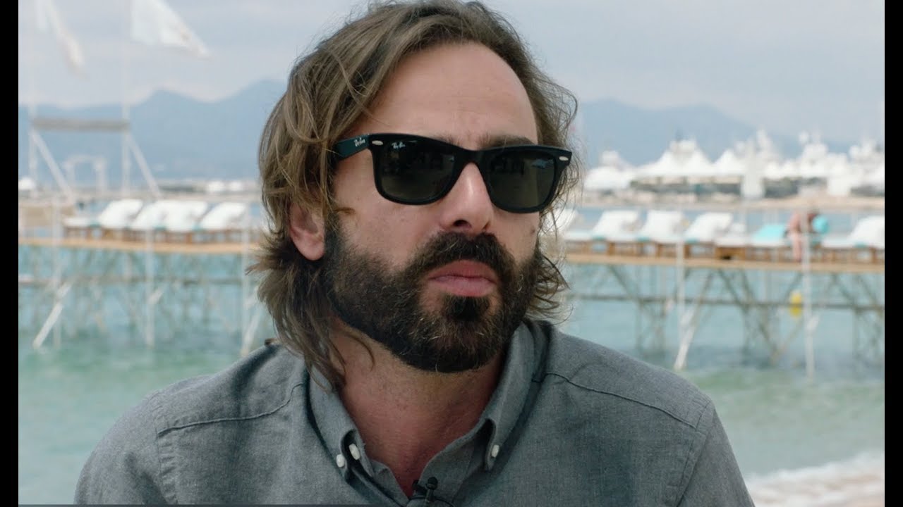 ARRI Interview: Federico Cesca about "Yomeddine" - YouTube