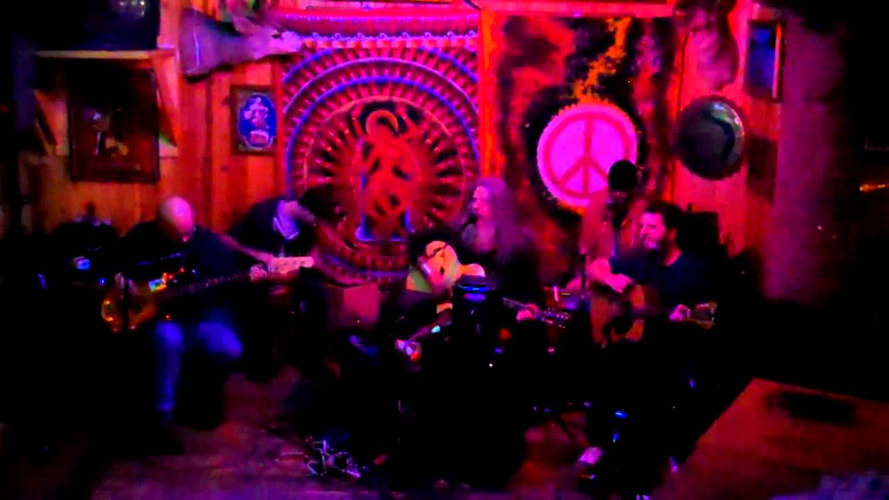 Moon House Band "Stop Hey What's That Sound" V15 11-09-11 Up North Pub ...