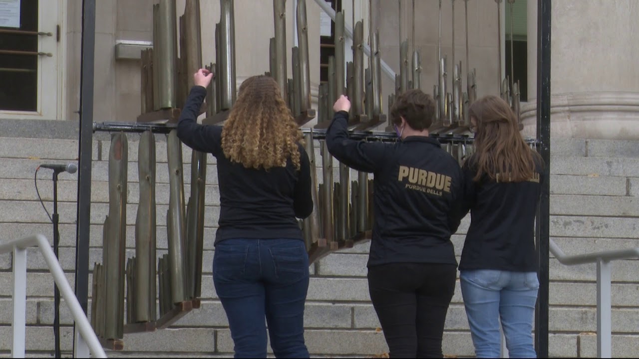 Purdue Bells, Shaker Chimes "Singing in the Rain" at Hovde Hall - YouTube