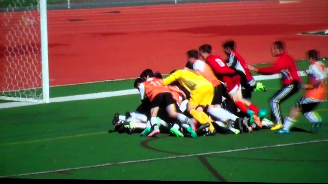 Kyle McCracken Amazing Goal (10-Oct-2015) - YouTube