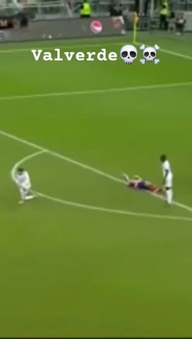 Valverde slide tackle on Morata #football #fifa #supercupfinal - YouTube