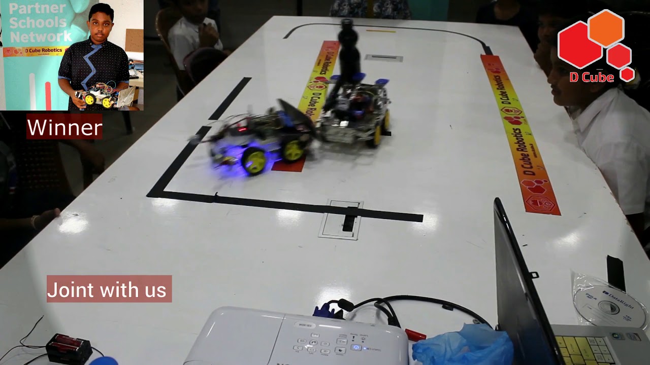 D Cube Battle Robot Day - YouTube