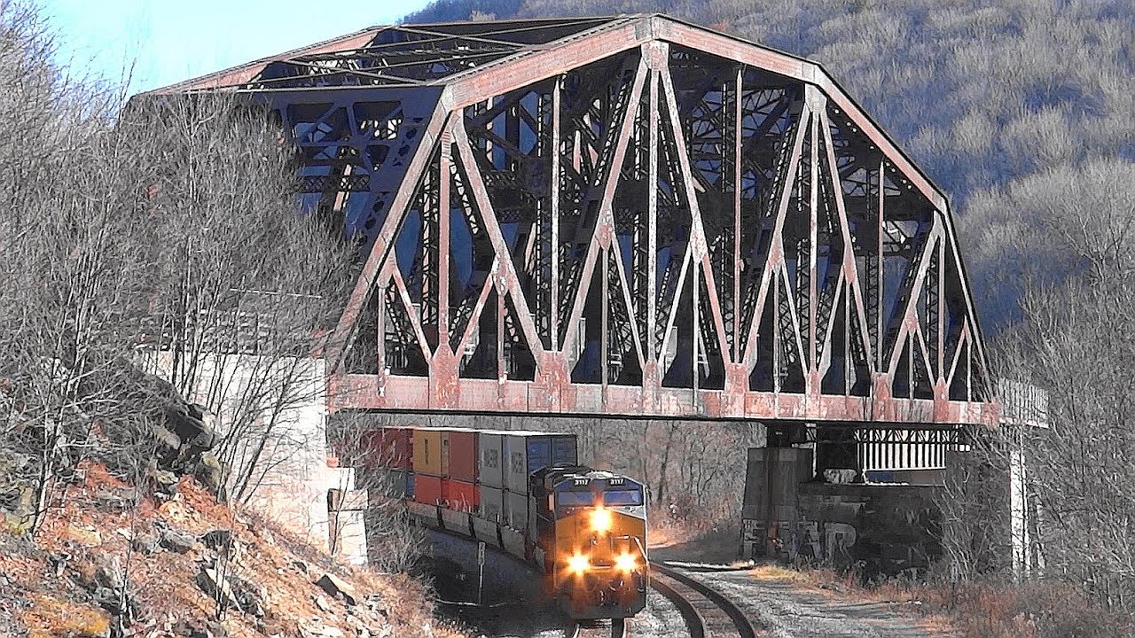 CSX Double Stack Train Under The GAP Trail Bridge - YouTube