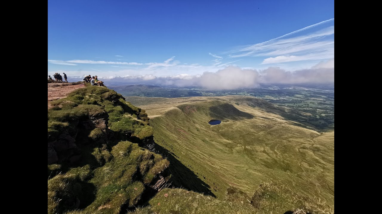 Hiking the Pen Y Fan Horseshoe Ridge - 11 miles. - YouTube