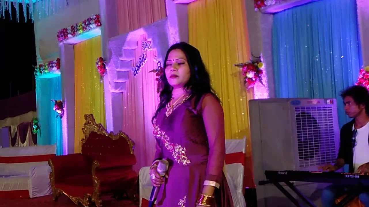 Singer sitara sargam - YouTube