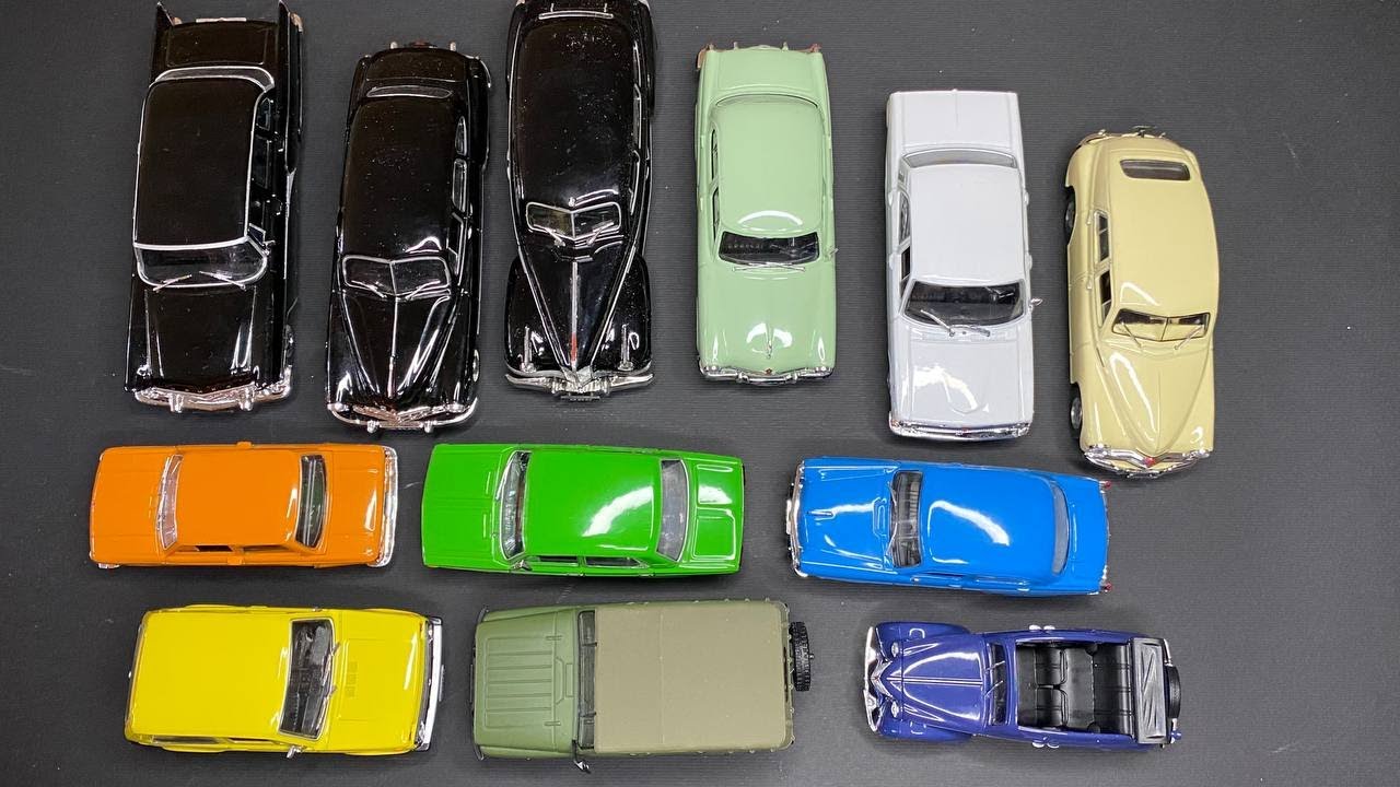 Unpacking Die-cast models of Soviet toy cars transferred from Ukraine ...