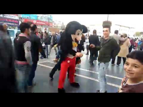 Paylaçoya twerk yaptıran koca yürekli insan(mücahit polat