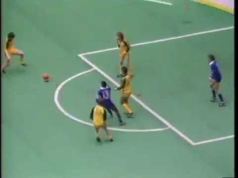 Kansas City Comets vs Pittsburgh Spirit 12/2/83 - YouTube