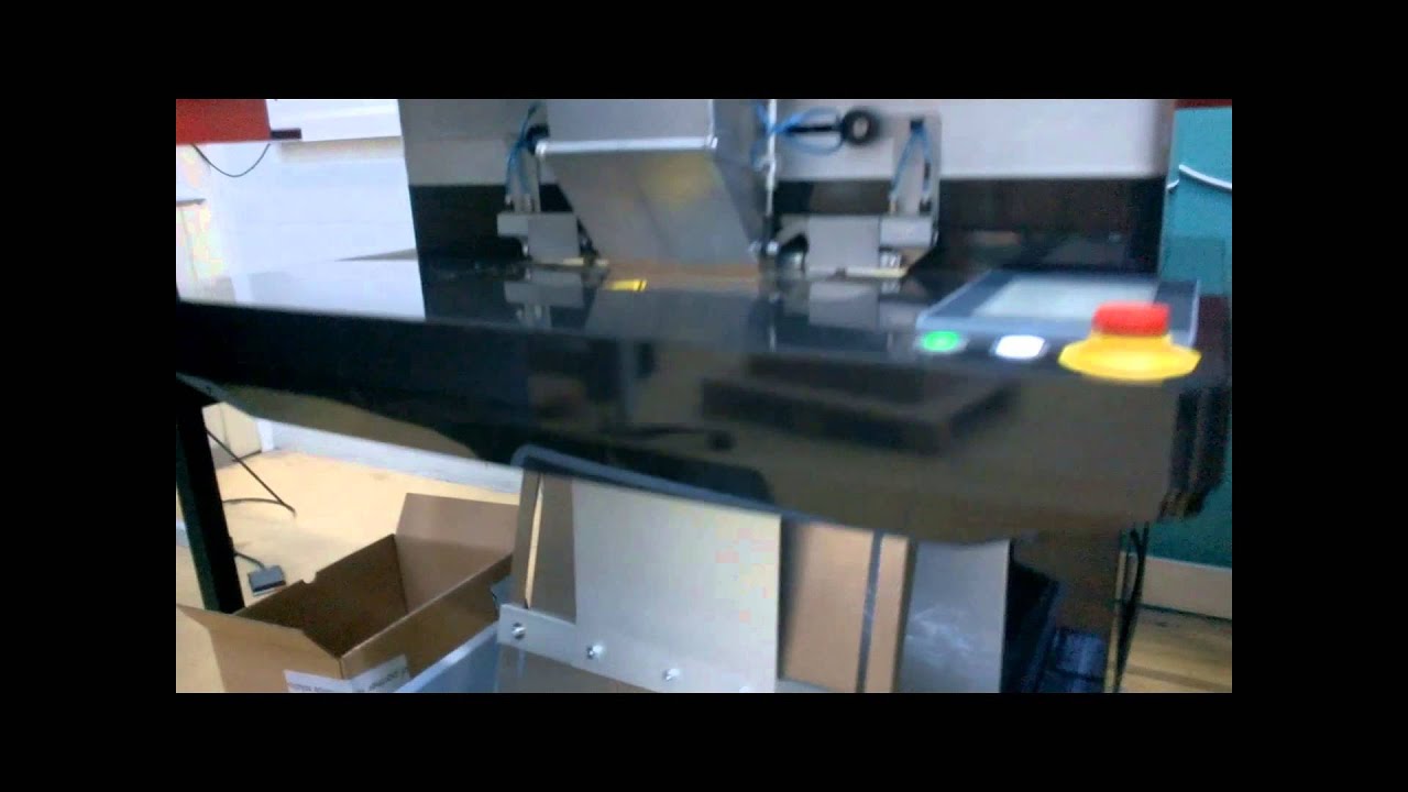 Speedpack Hybrid with sorting table packaging parts - YouTube
