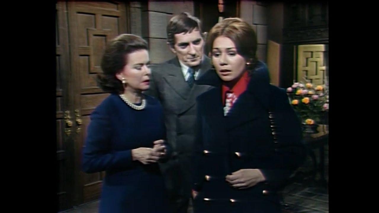 NEW - PT 1970 the Cast Returns - Maggie Returns to Collinwood - YouTube