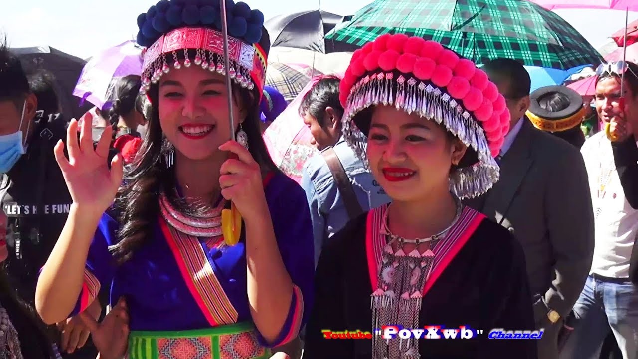 2017-18 Hmoob Xeev Khuam Noj Peb. Hmong Lao New Year day 1. - YouTube