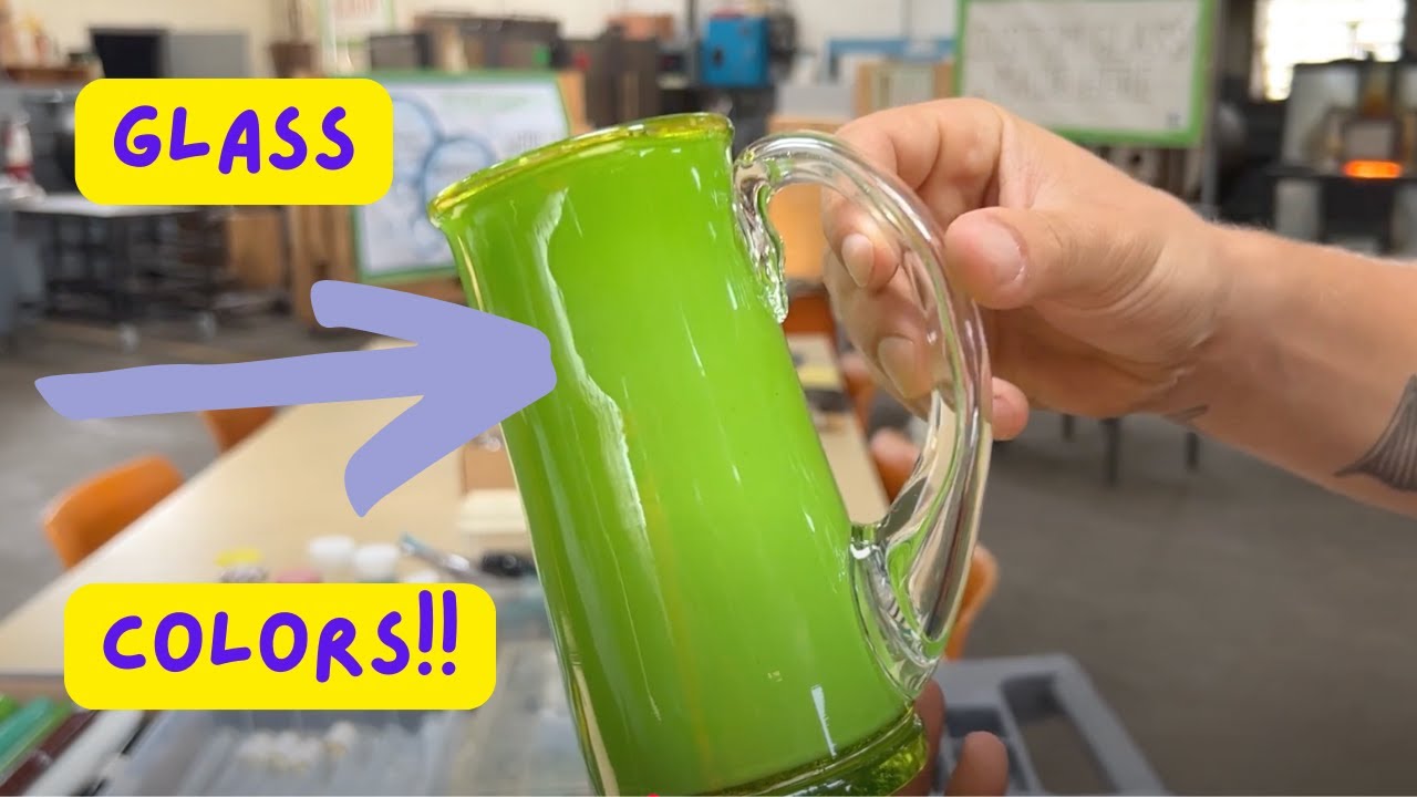 How colors are made and used in glass blowing @ the Glass Academy - YouTube
